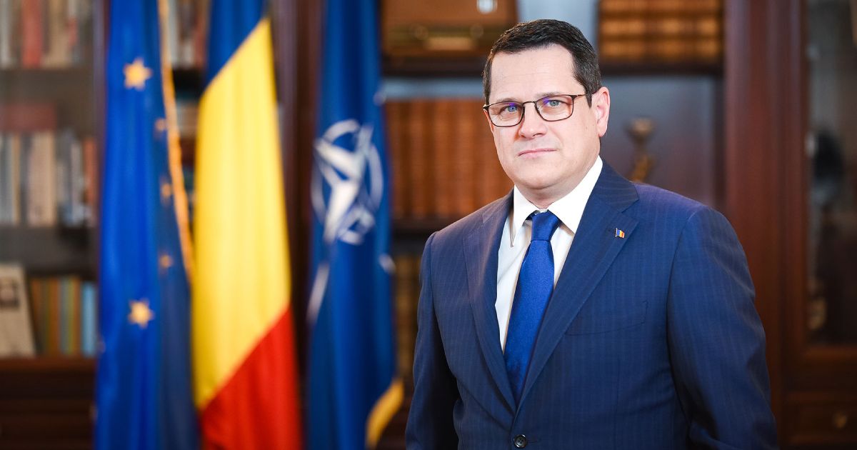 Eduard Hellvig - Strategies for the greater good